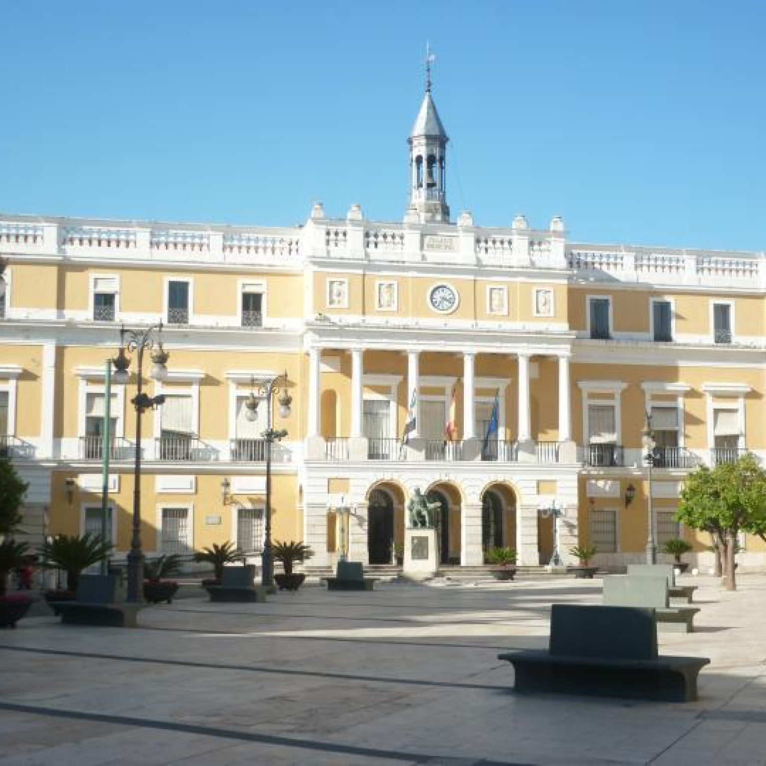 Plaza de España en Badajoz - Excursiones Extremadura